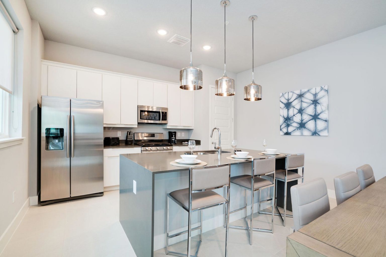 Luxury Vacation Homes Near Disney | Spectrum Resort Orlando