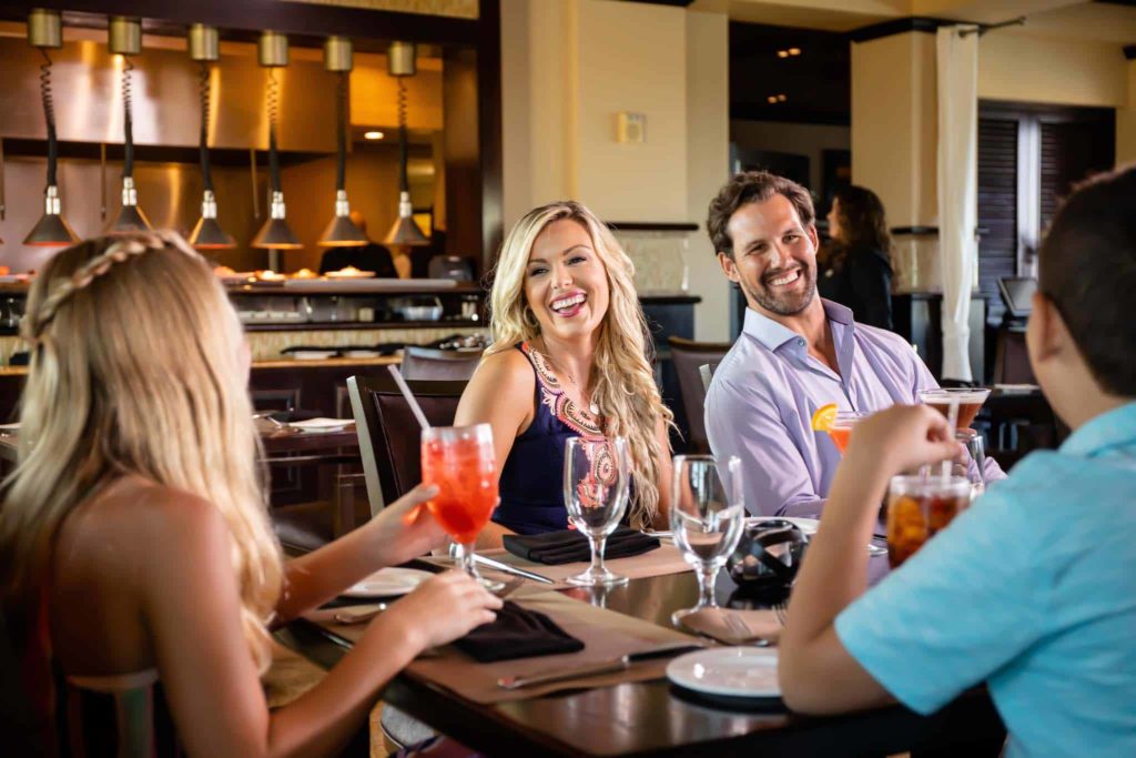 Dining Experiences Near Disney World - Spectrum Resort Orlando